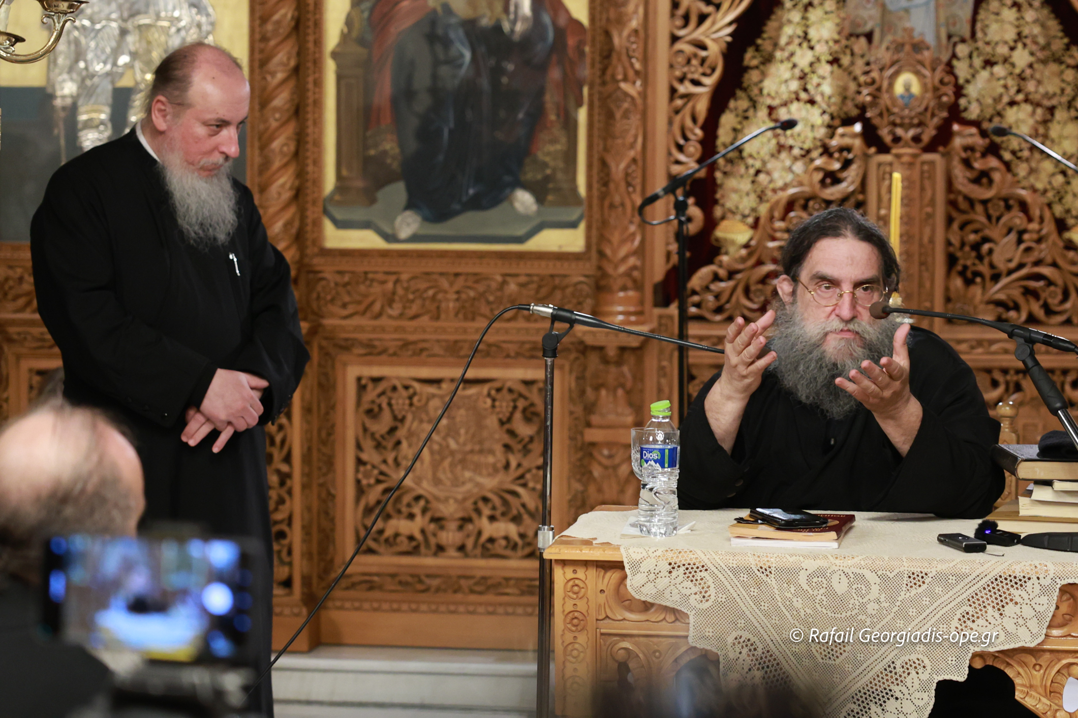 Ομιλία του π. Ευάγγελου Παπανικολάου στον Ιερό Ναό Αγίου Γεωργίου ...