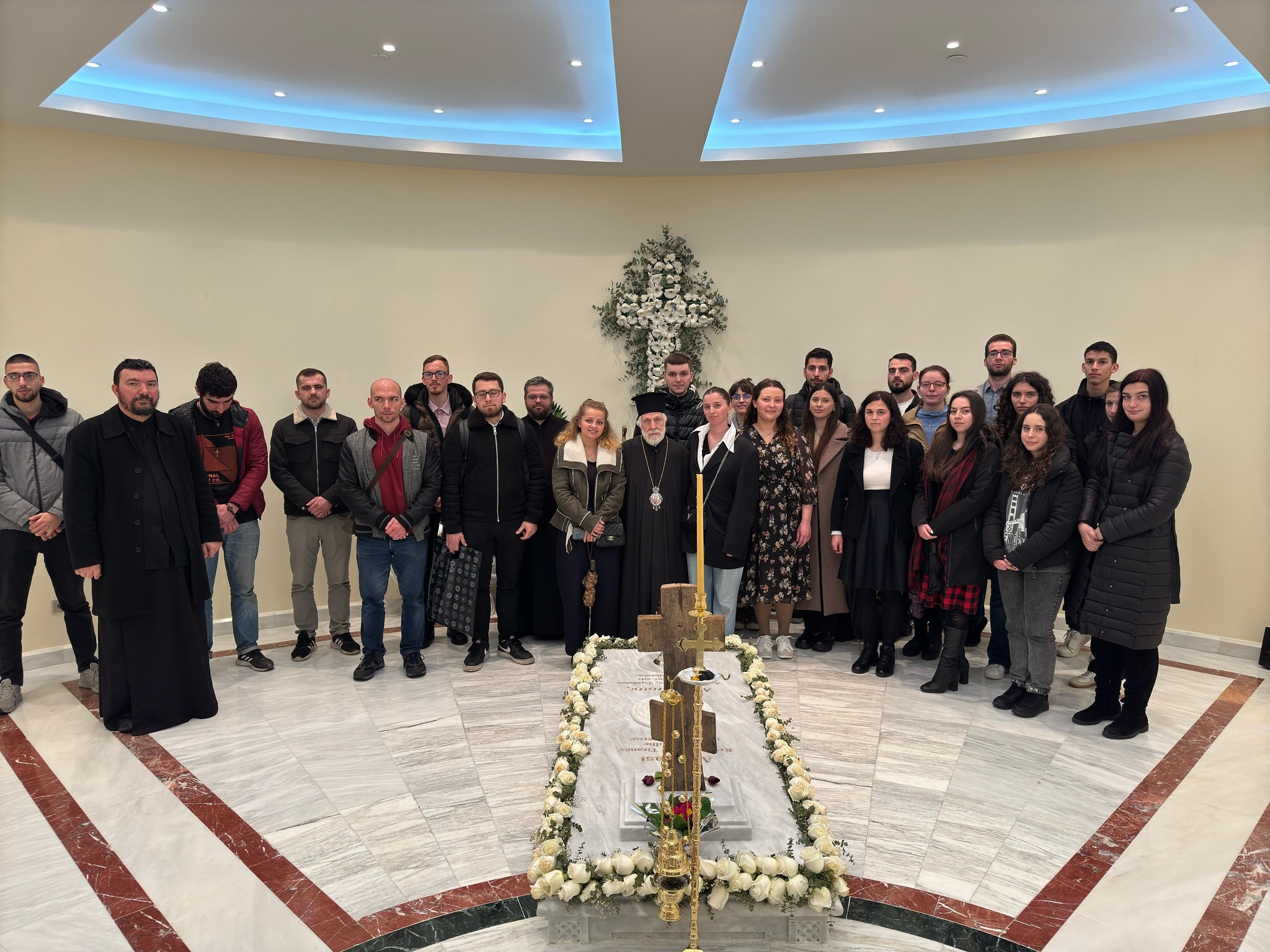 Τα 33 χρόνια έργου αγάπης του Αρχιεπισκόπου Αναστασίου και το ...