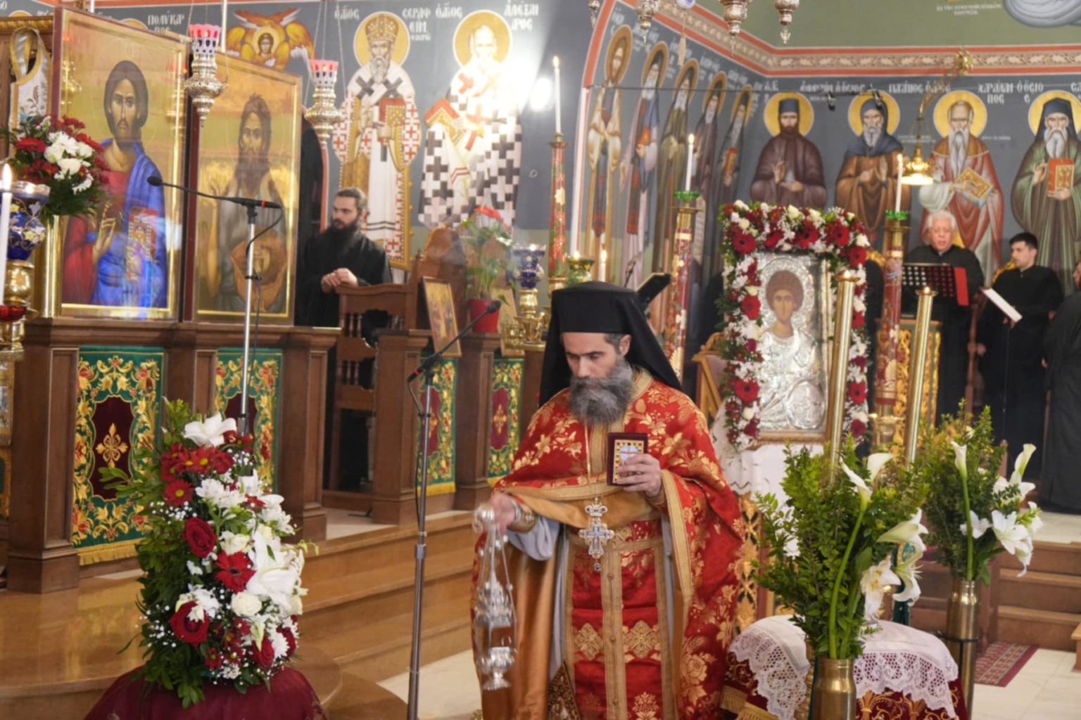 Η Λαμπρή πανήγυρη του Ιερού Ναού Αγίου Γεωργίου Παπάγου - Ορθοδοξία ...