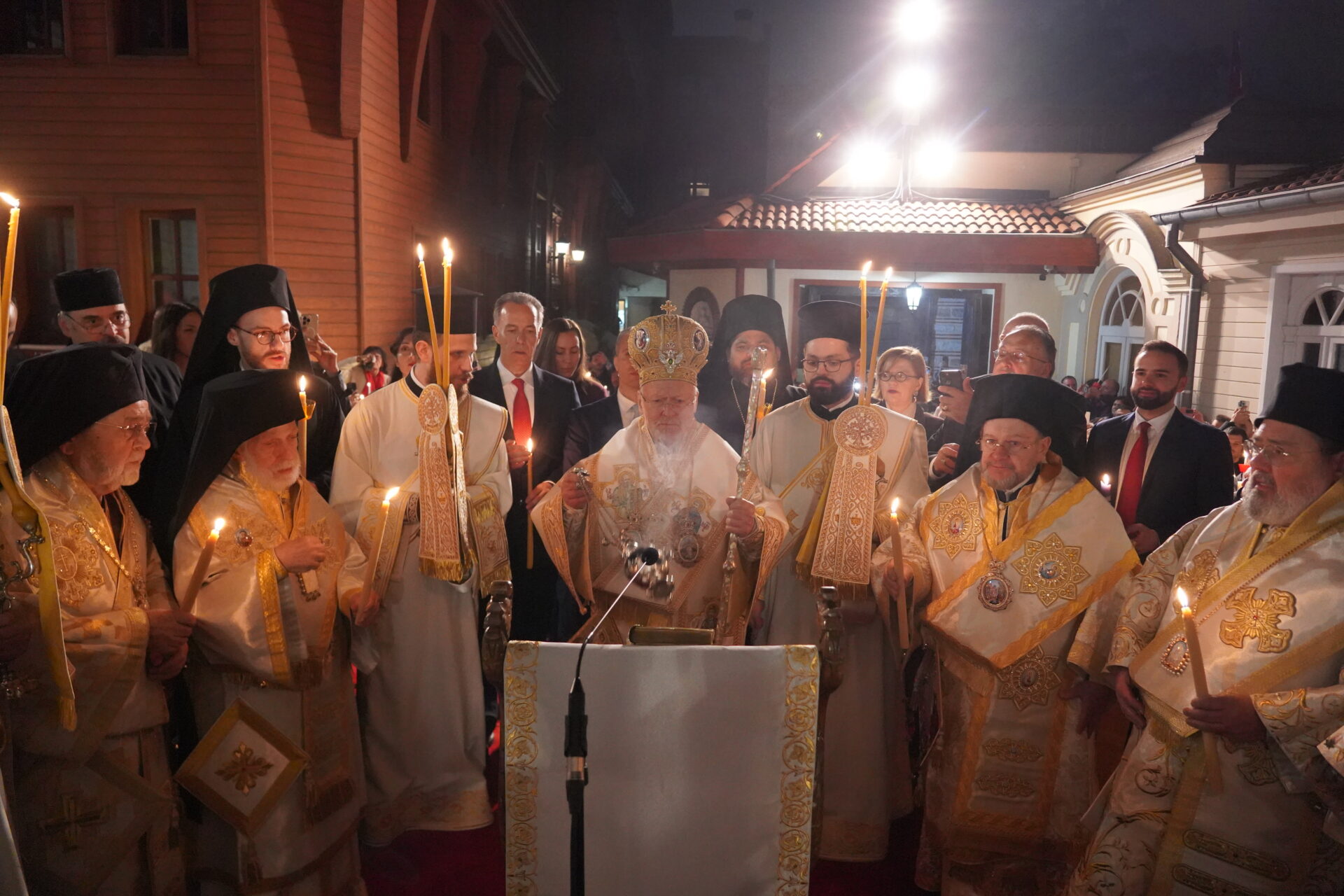 Ο εορτασμός της Αναστάσεως στο Φανάρι - Ορθοδοξία News Agency