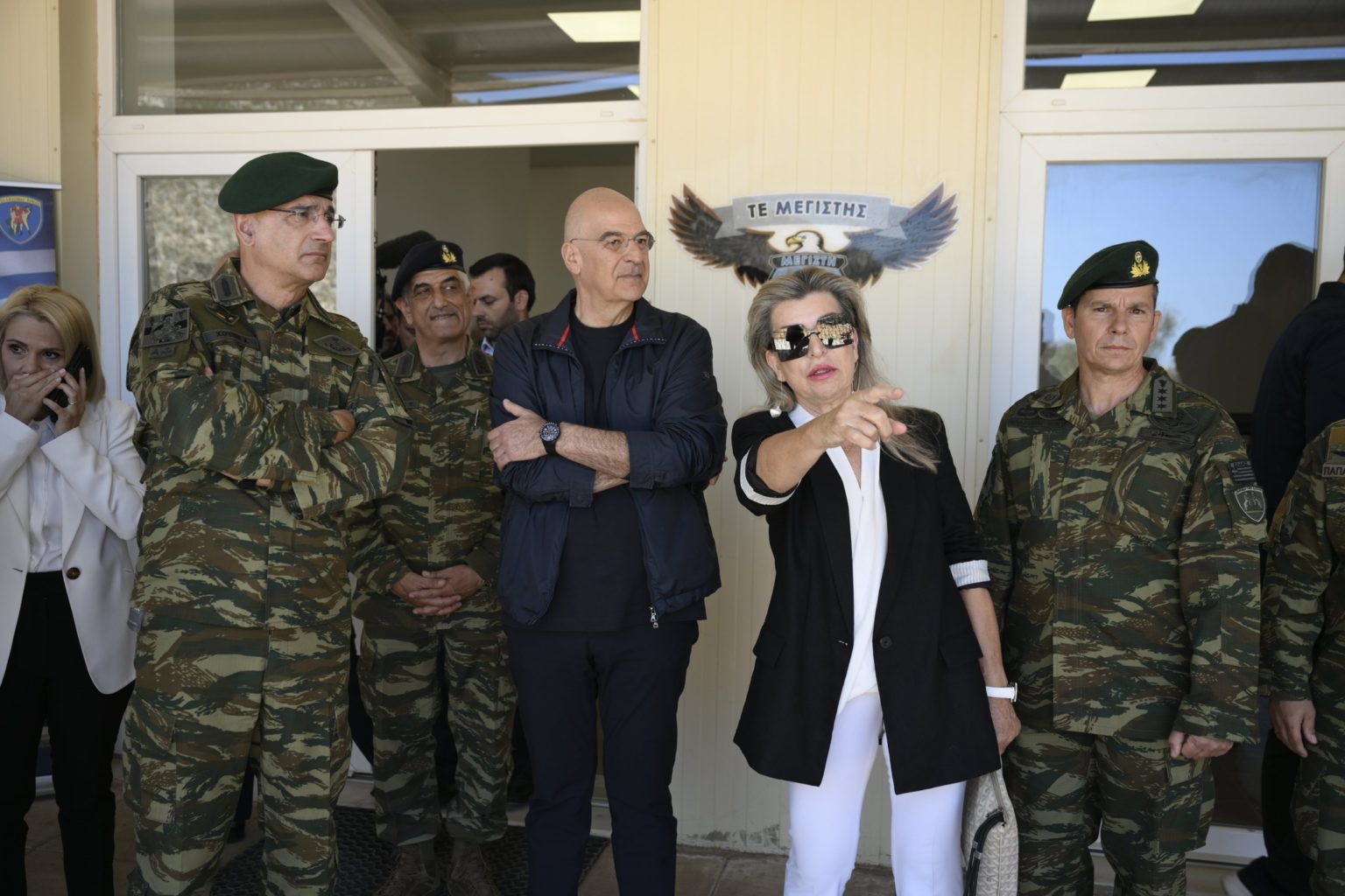 Ο Νίκος Δένδιας στον εορτασμό των Αγίων Κωνσταντίνου και Ελένης στο ...