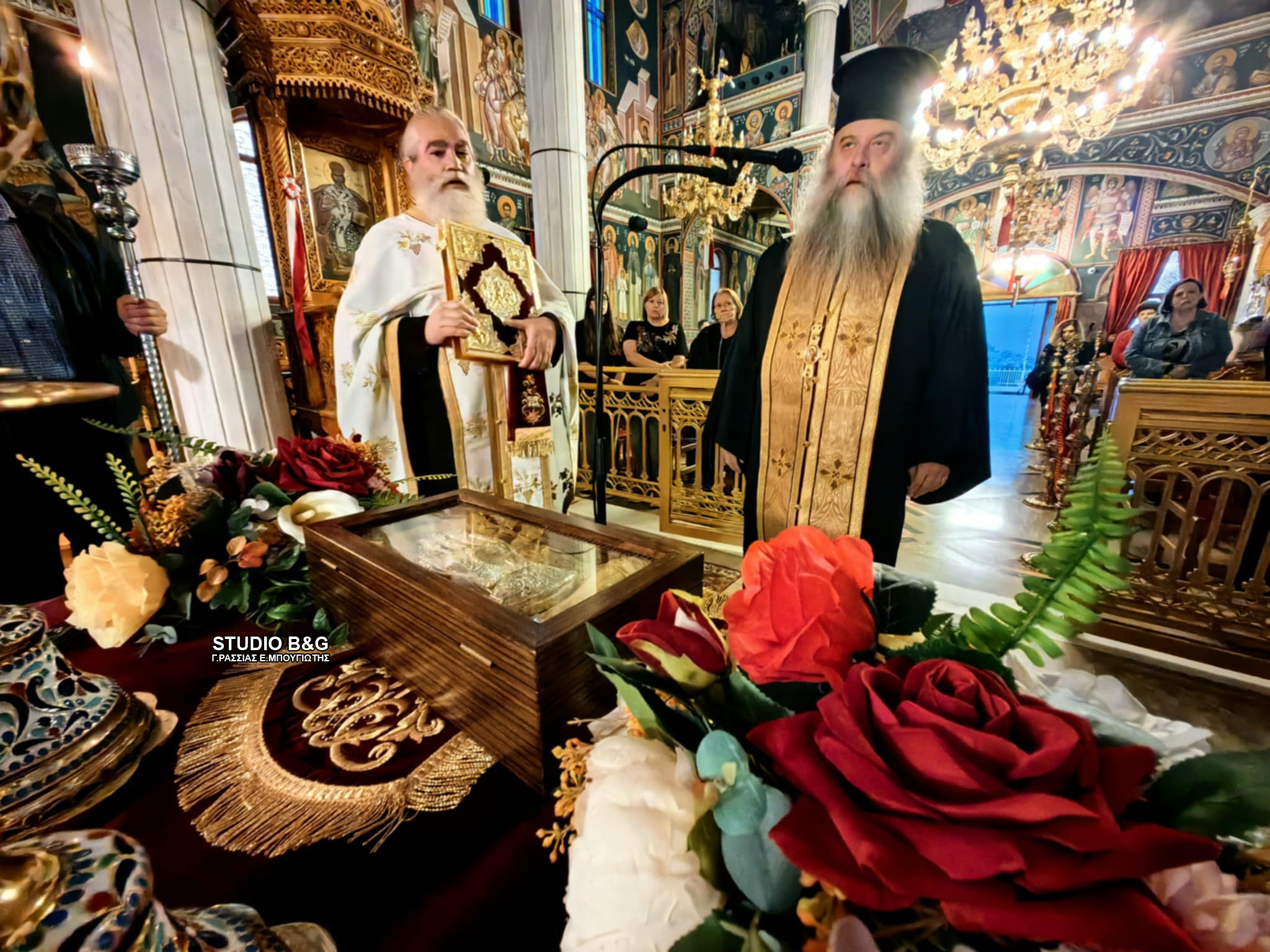Υποδοχή του Ιερού Λειψάνου της Αγίας Παρασκευής στην Ευαγγελίστρια ...
