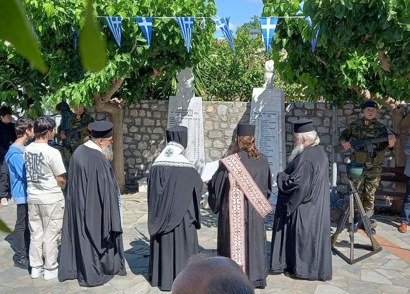 81η επέτειος του Ολοκαυτώματος του μαρτυρικού χωριού του Αγίου ...