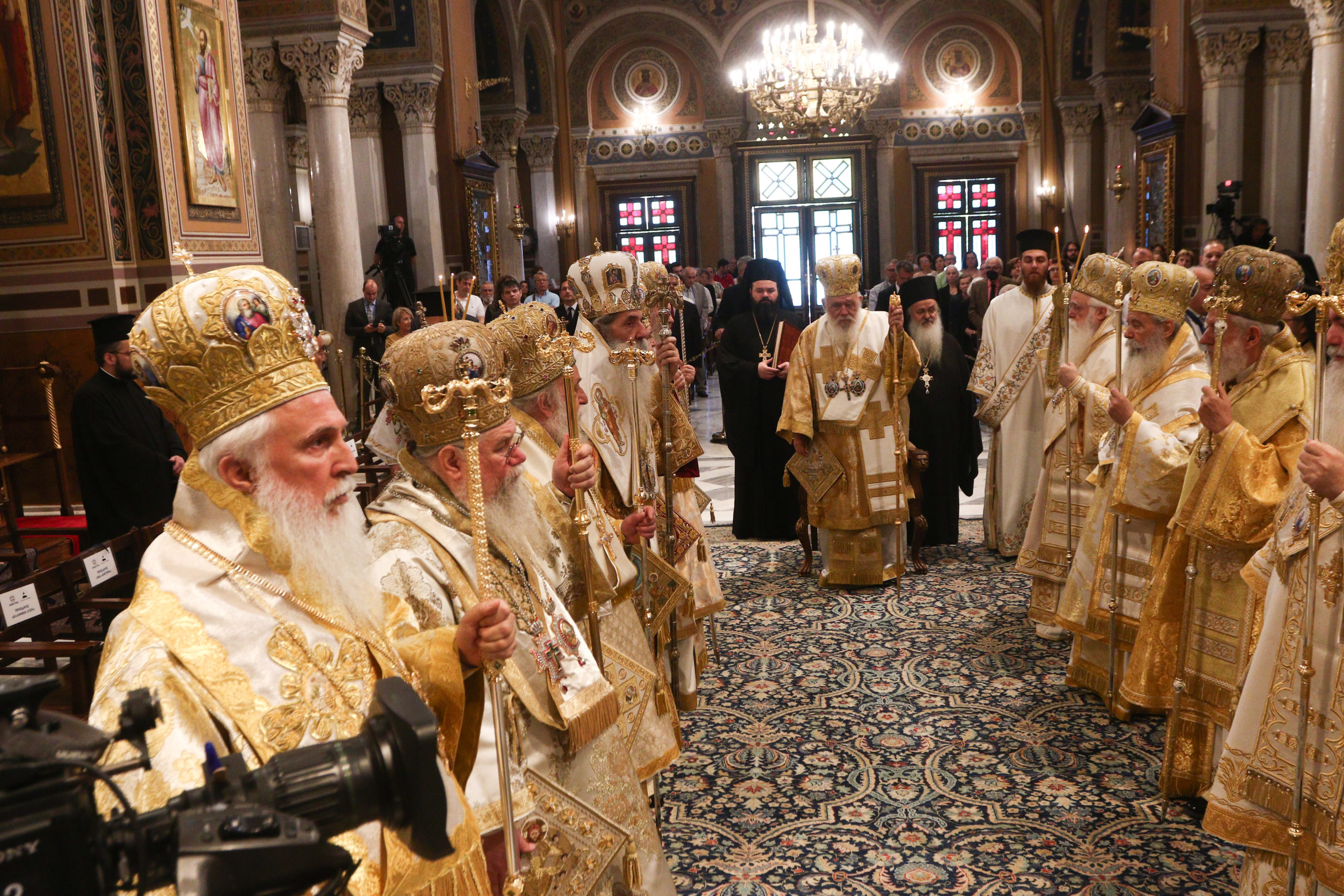 1700 χρόνια από την Α’ Οικουμενική Σύνοδο: Συνοδική Θεία Λειτουργία στη ...
