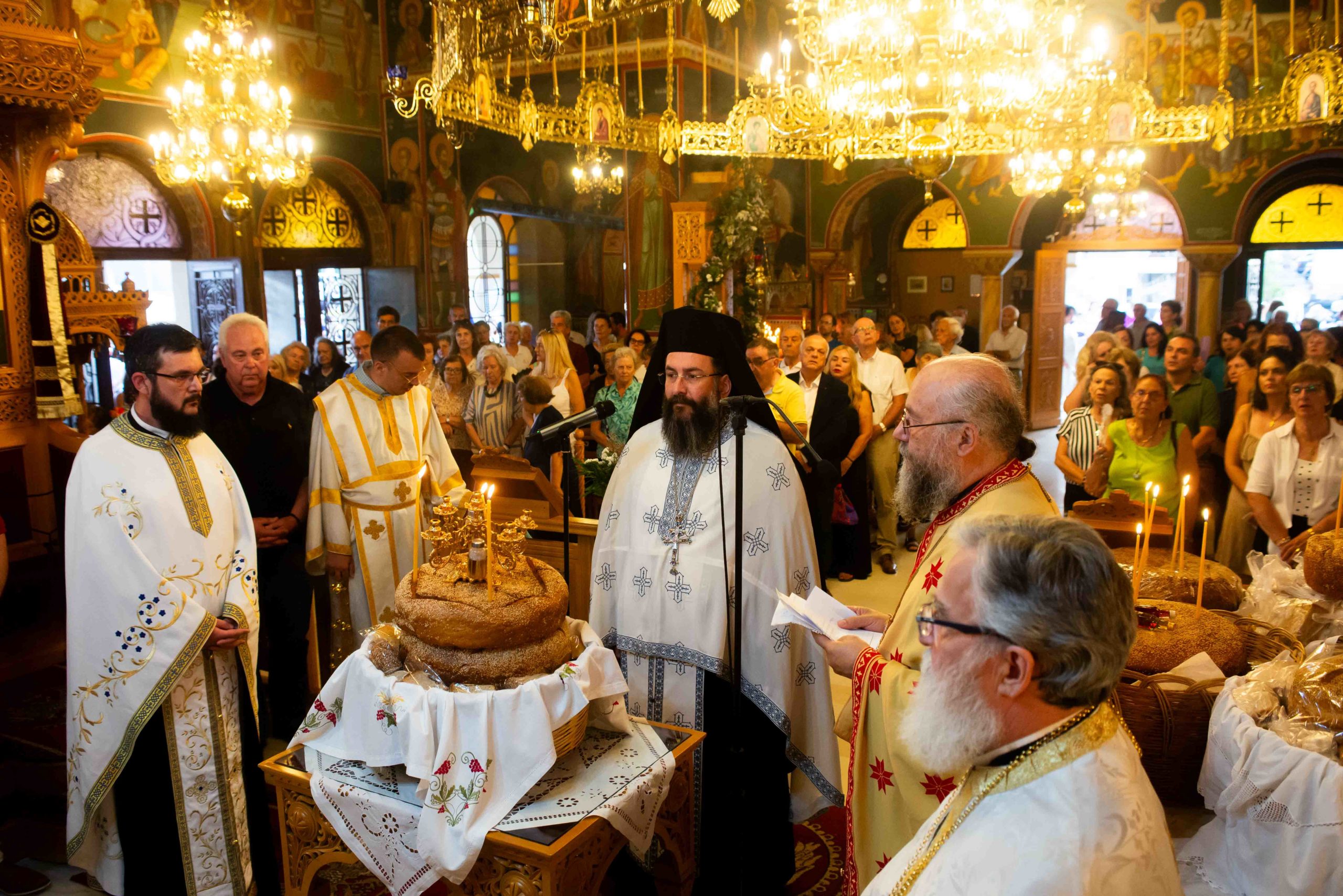 Ο Εσπερινός της Αγίας Τριάδας στην Καλαμάτα - Ορθοδοξία News Agency