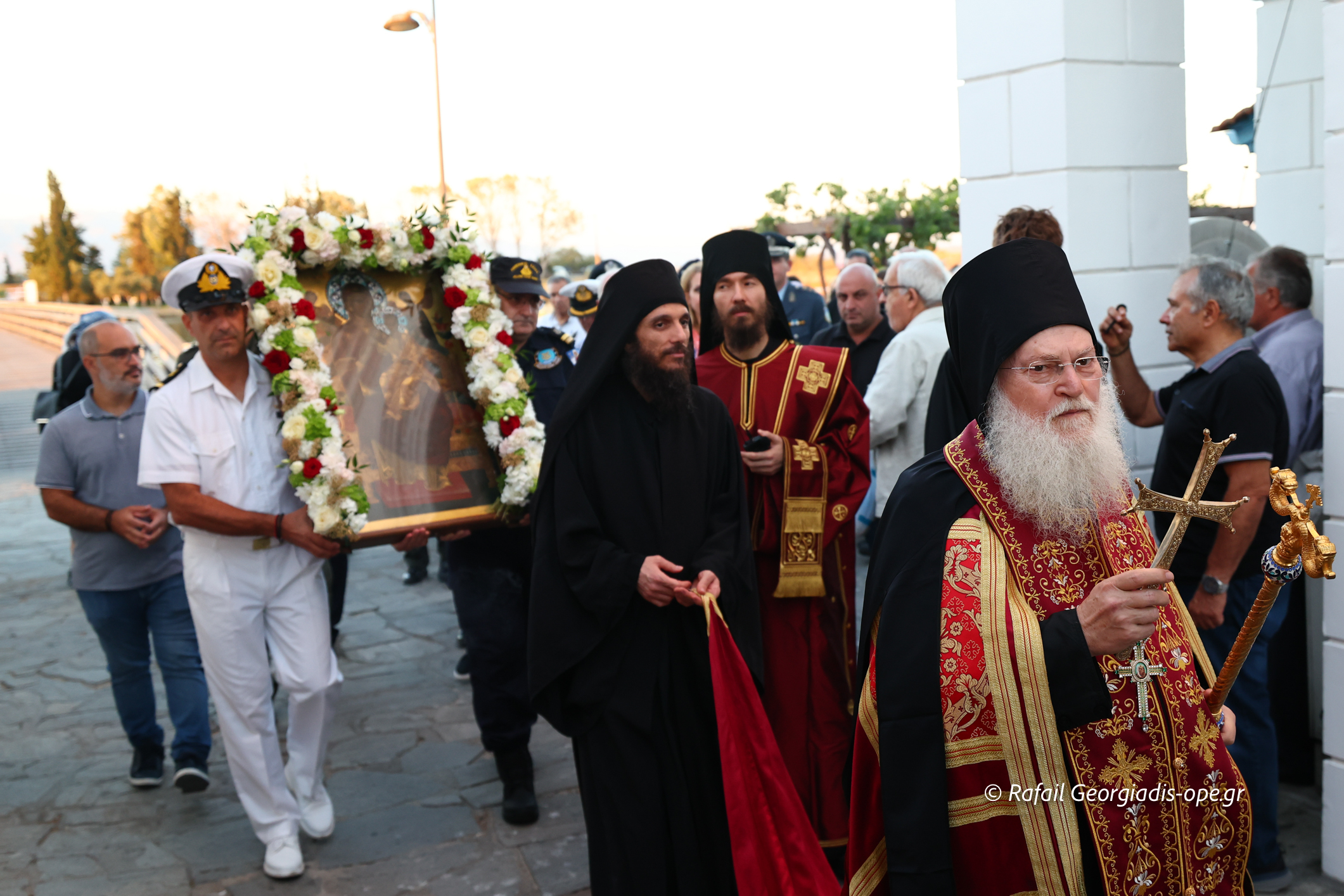 Γέροντας Εφραίμ Βατοπαιδινός: «Η προσευχή δίνει διέξοδο στο αδιέξοδό ...