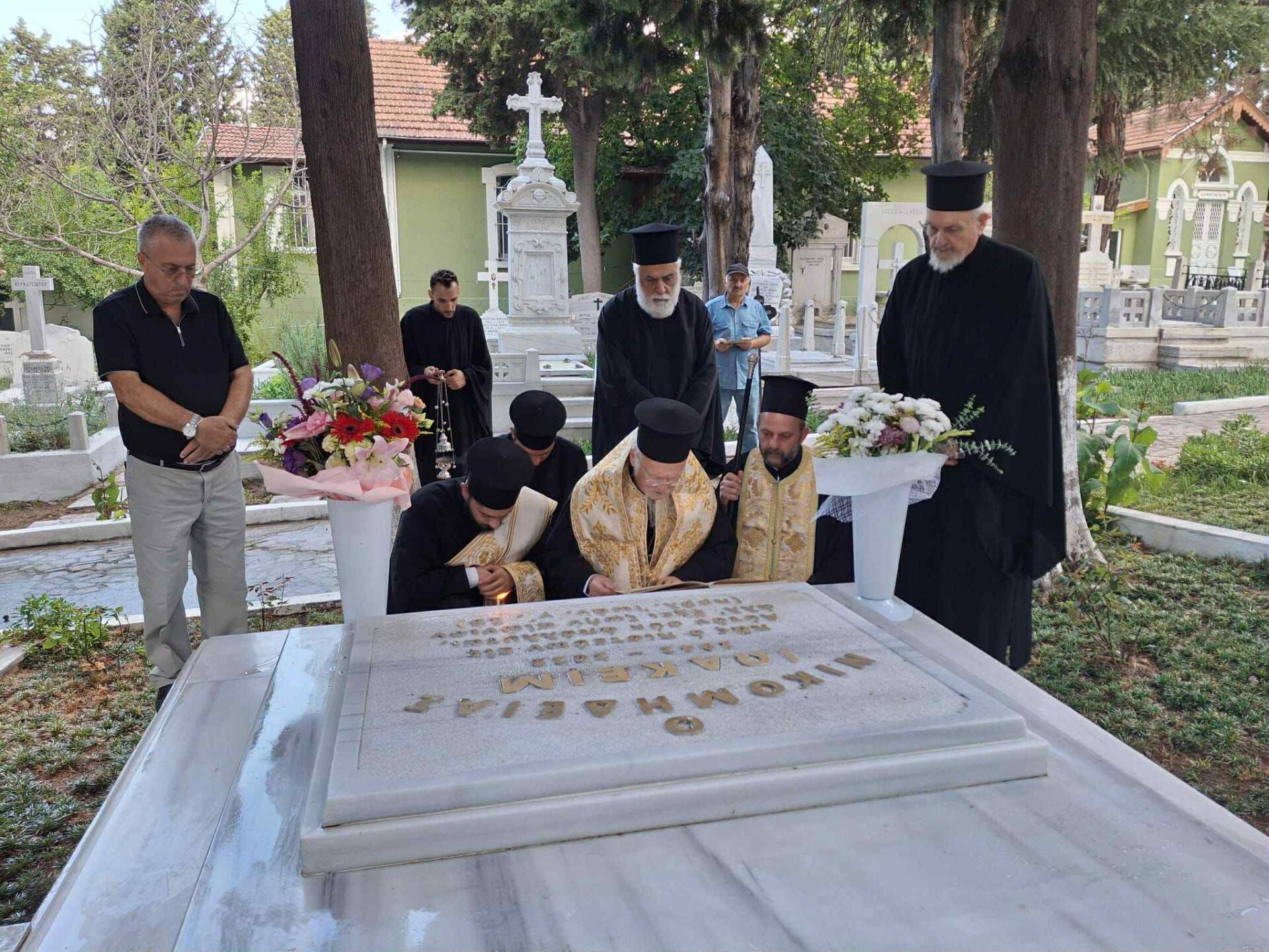 Τρισάγιο για τον μακαριστό Μητροπολίτη Νικομηδείας Ιωακείμ τέλεσε ο ...