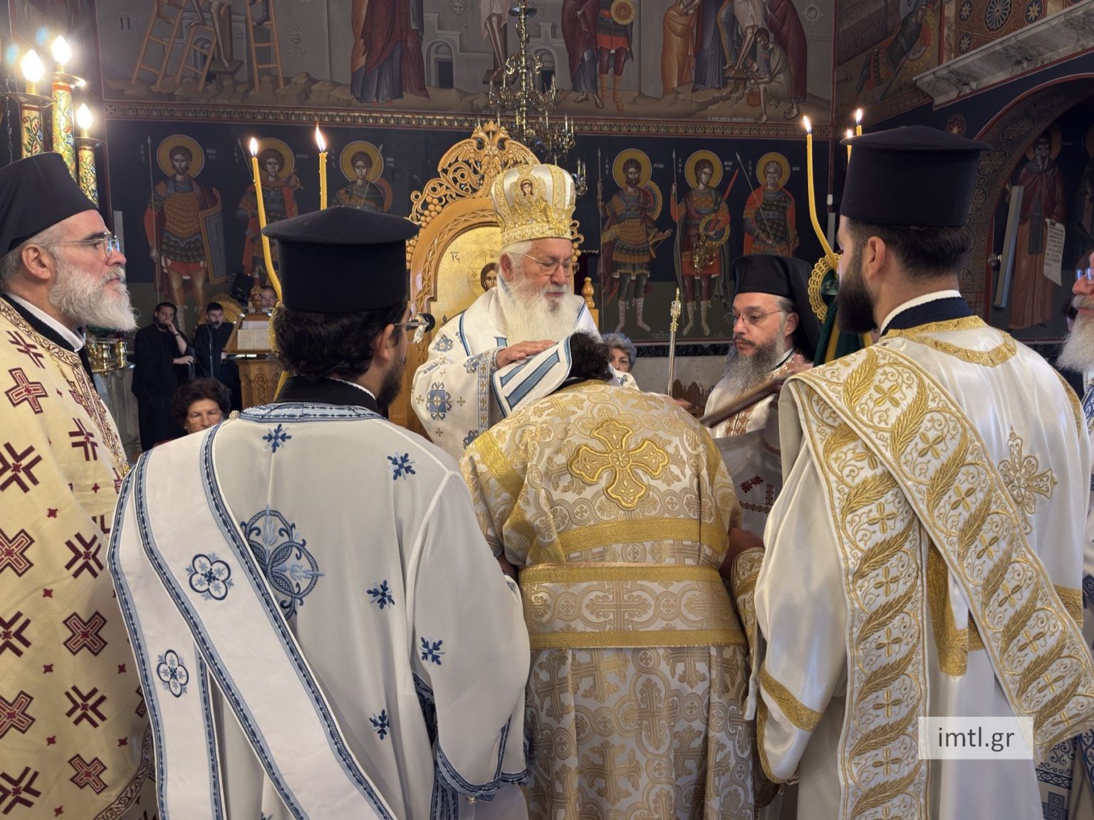 Ο Μητροπολίτης Θηβών τέλεσε την εις Διάκονον χειροτονία του Γεωργίου ...