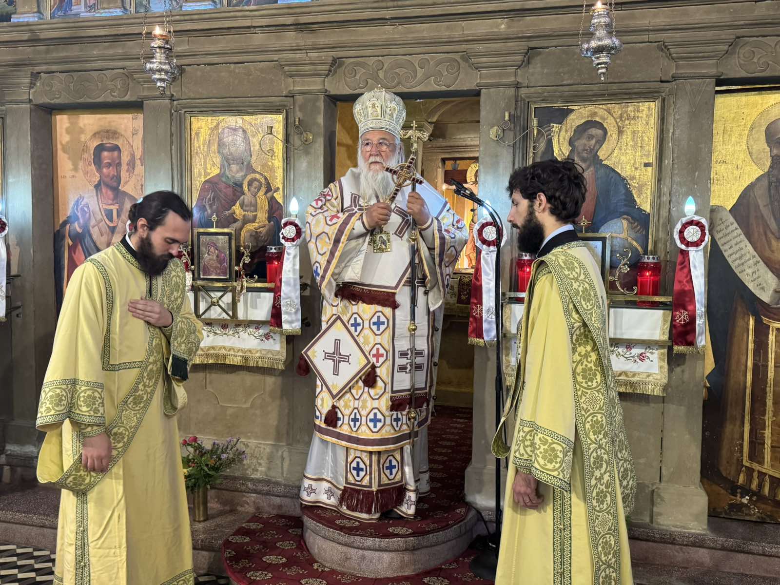 Κερκύρας Νεκτάριος: Ένας ατομιστής και διεκδικητής των δικαιωμάτων του ...