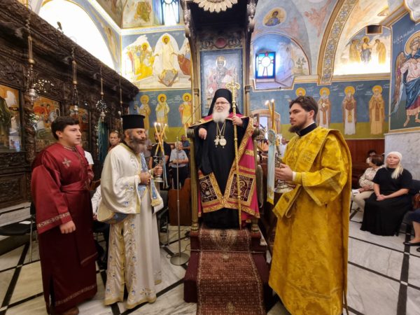 Εξόδιος Ακολουθία μακαριστού Γέροντα Αιμιλιανού. Δείτε όλο το βίντεο ...