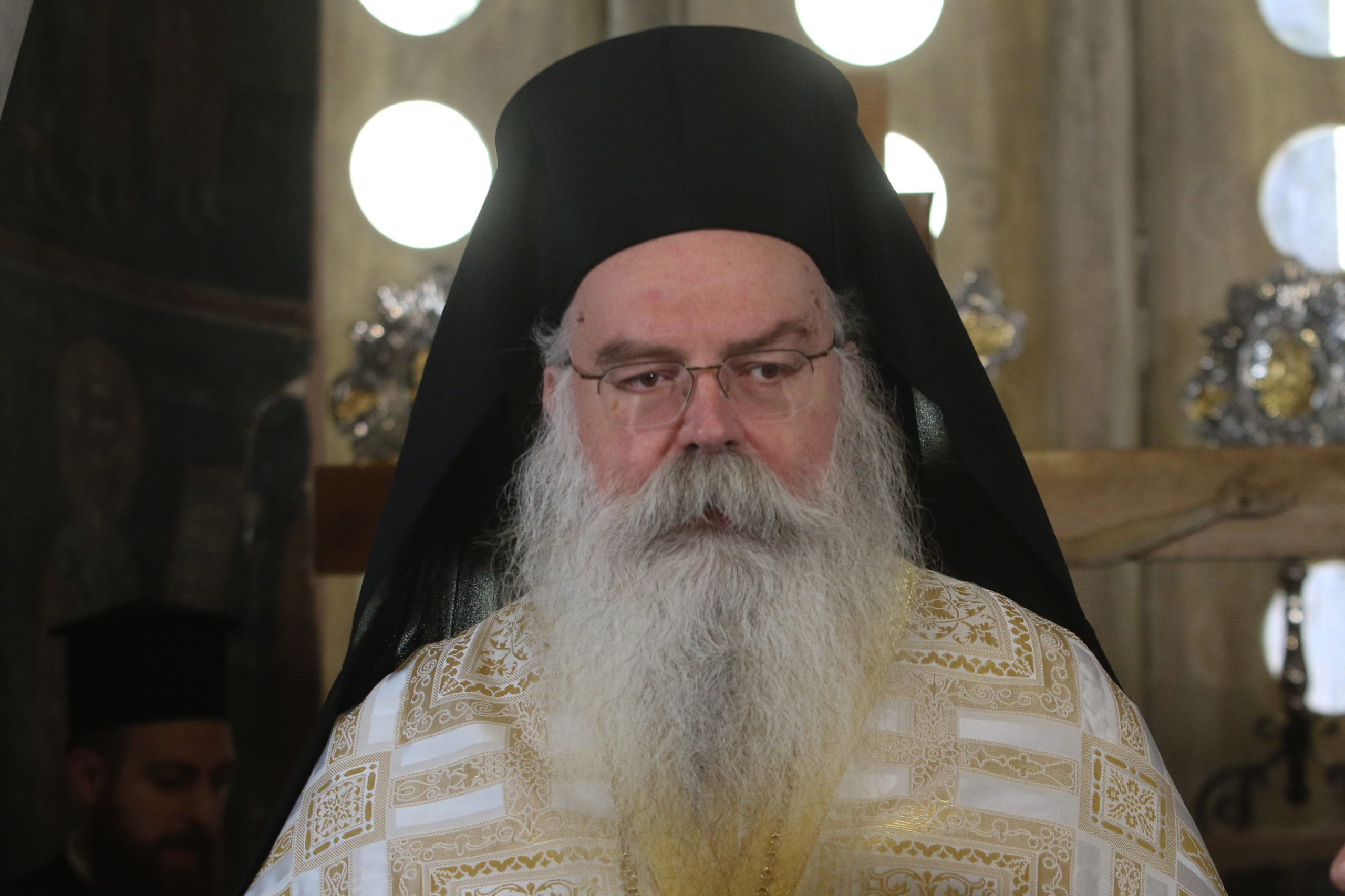 Ο Επίσκοπος Δομενίκου νέος Ηγούμενος της Ι.Μ. Παναγίας Δοβρά ...