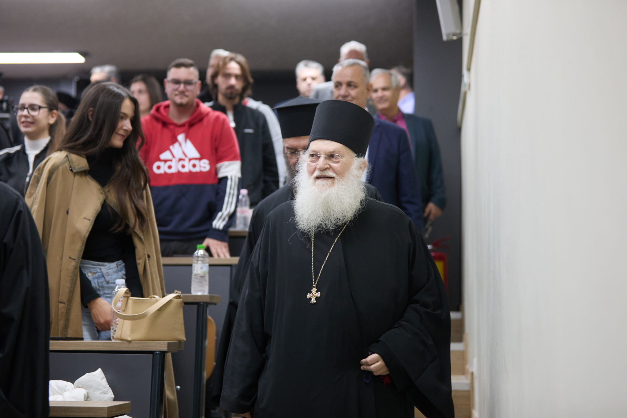 «Βιώνοντας τον Χριστόν»: Ομιλία Γέροντος Εφραίμ Βατοπαιδινού στη ...