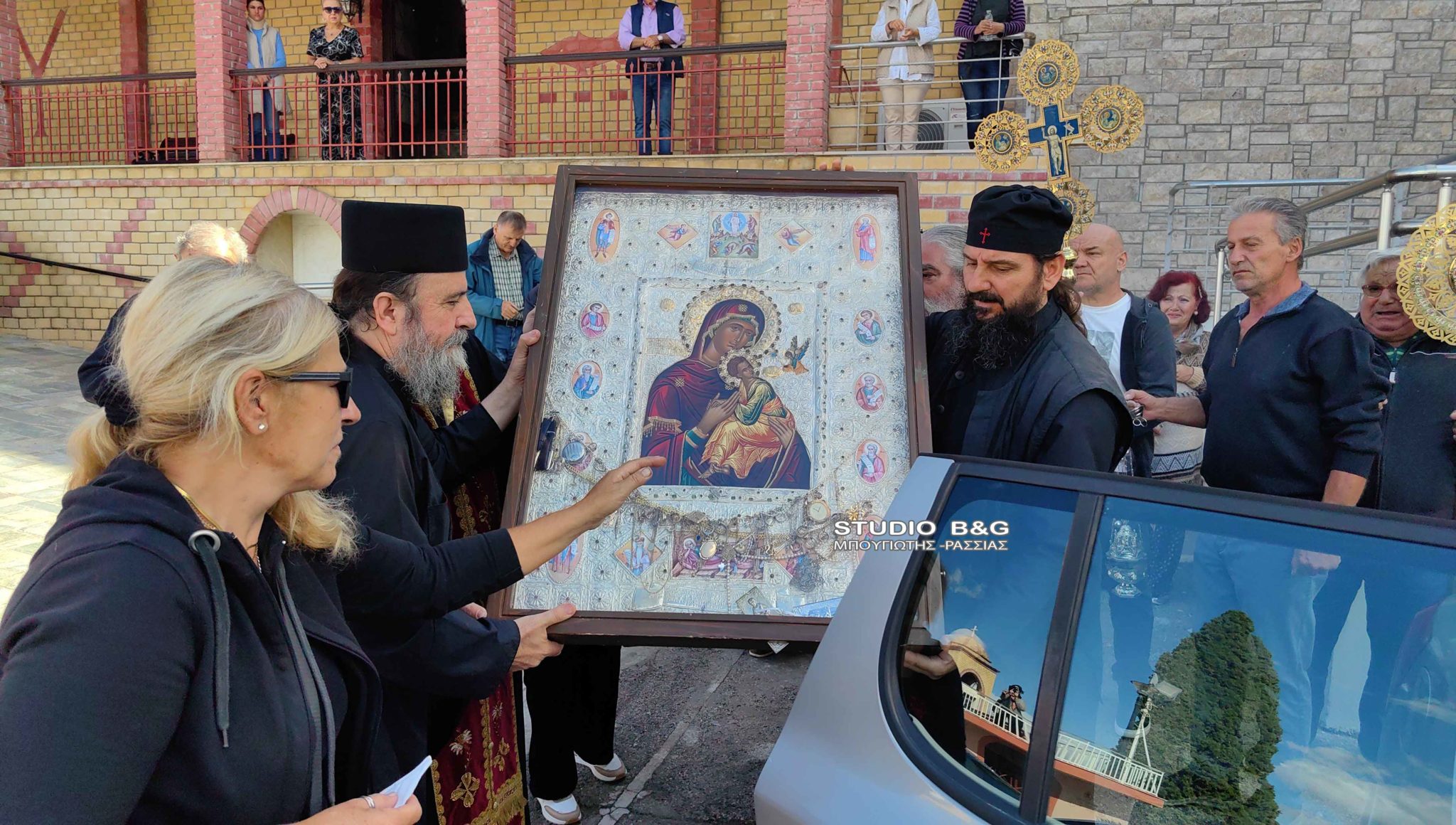Αναχώρησε η Θαυματουργή Εικόνα της Παναγίας «Φοβερά Προστασία», από το ...