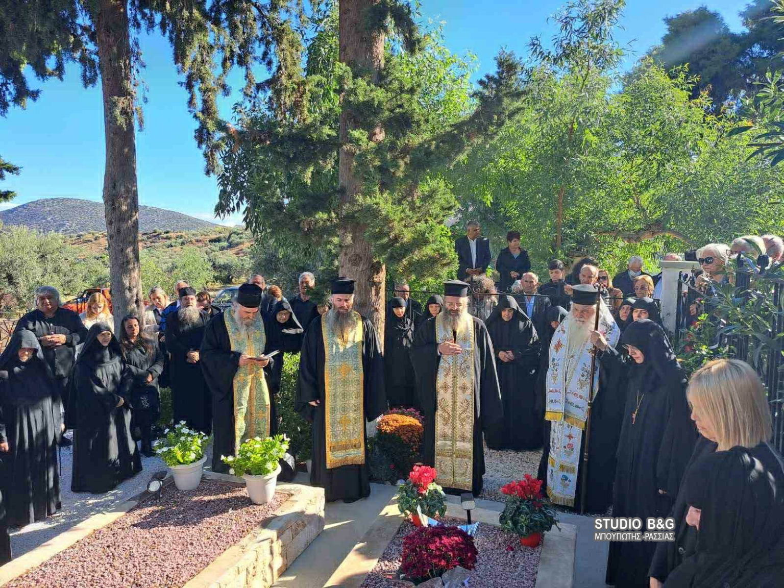 Ετήσιο μνημόσυνο μακαριστής Καθηγουμένης Μακαρίας στην Ιερά Μονή ...