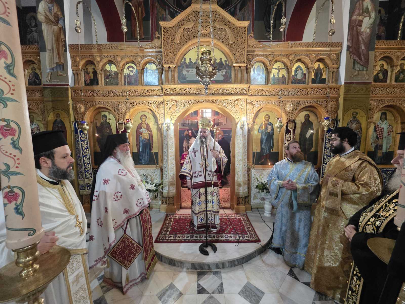 Αρχιερατική Θεία Λειτουργία στην Ιερά Μονή Αγίας Παρασκευής Μηλοχωρίου ...
