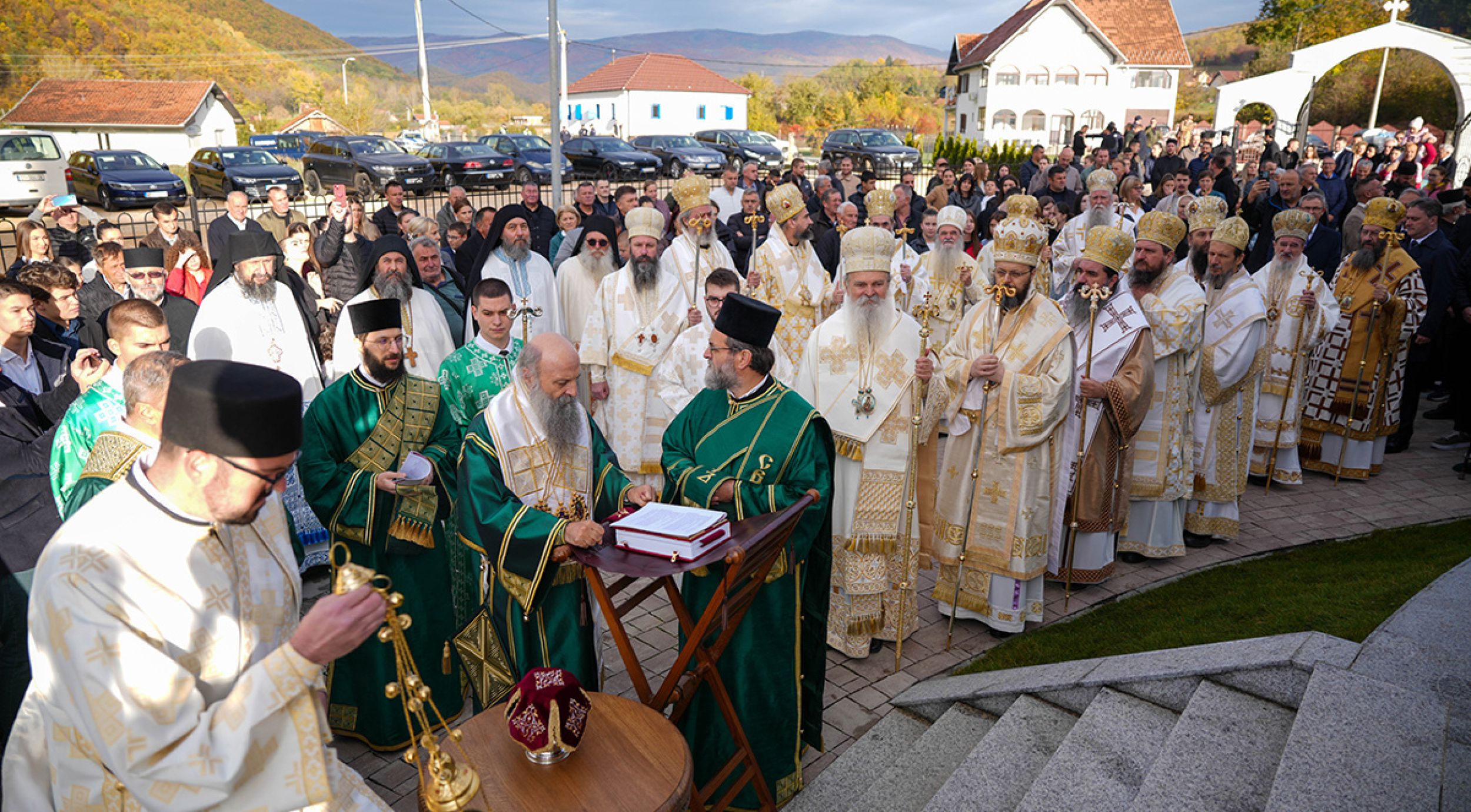 Ο Άγιος Σάββας απέκτησε το δικό του σπίτι στη γενέτειρά του Ντέζεβα ...