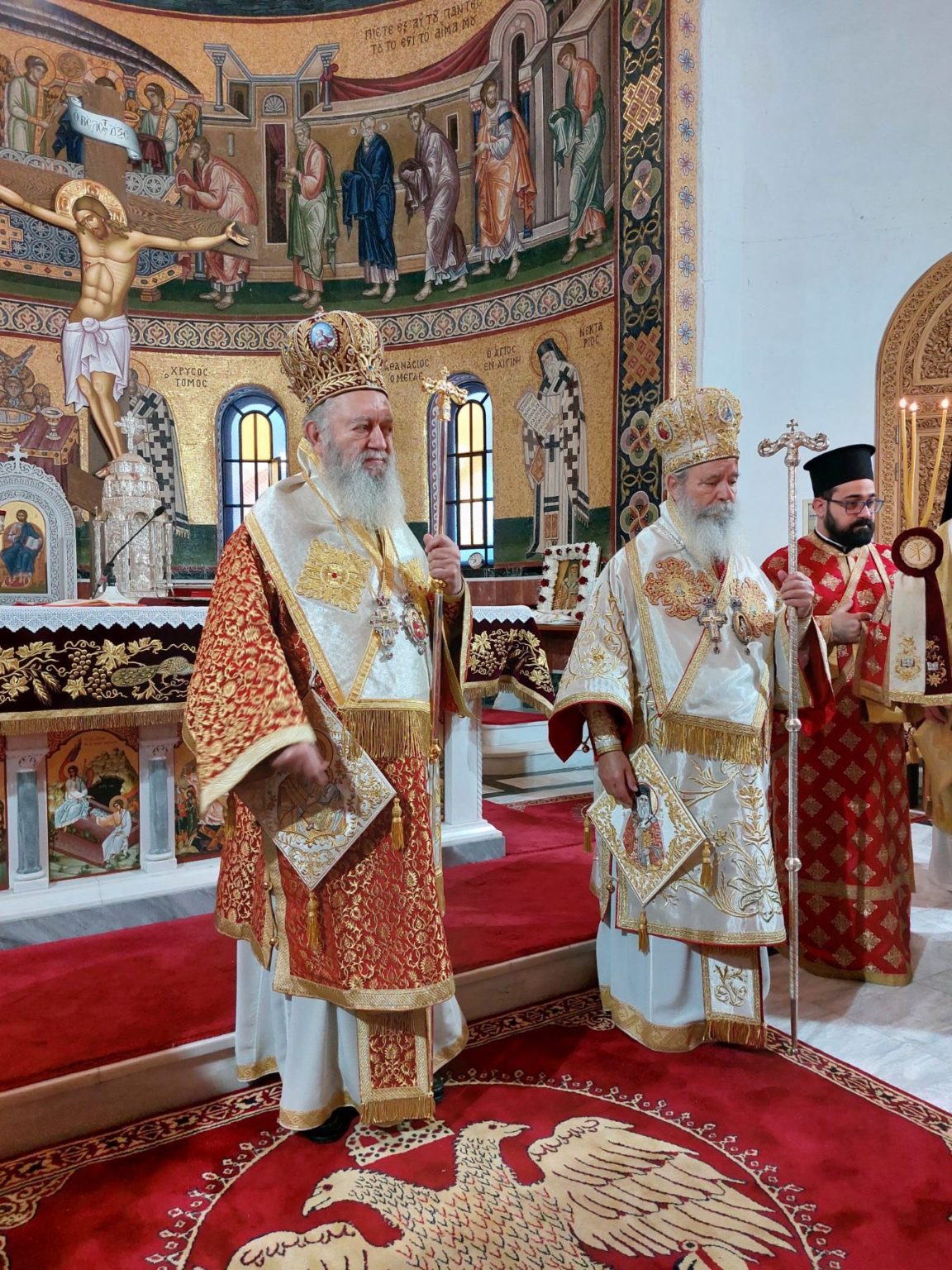 Με λαμπρότητα η πανήγυρη του Αγίου Νεκταρίου στην Αίγινα - Ορθοδοξία ...