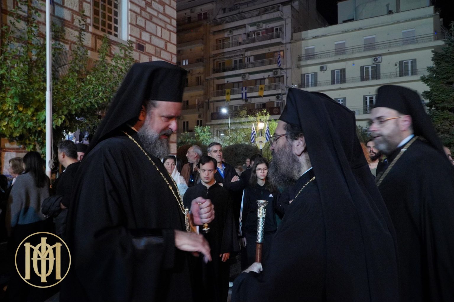 Η ακολουθία του καθαγιασμού του Αγίου Μύρου του Αγίου Δημητρίου ...