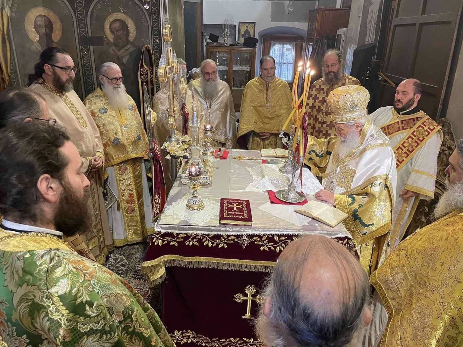 Η Αίγινα εόρτασε την ιερά μνήμη του Αγίου Διονυσίου - Ορθοδοξία News Agency