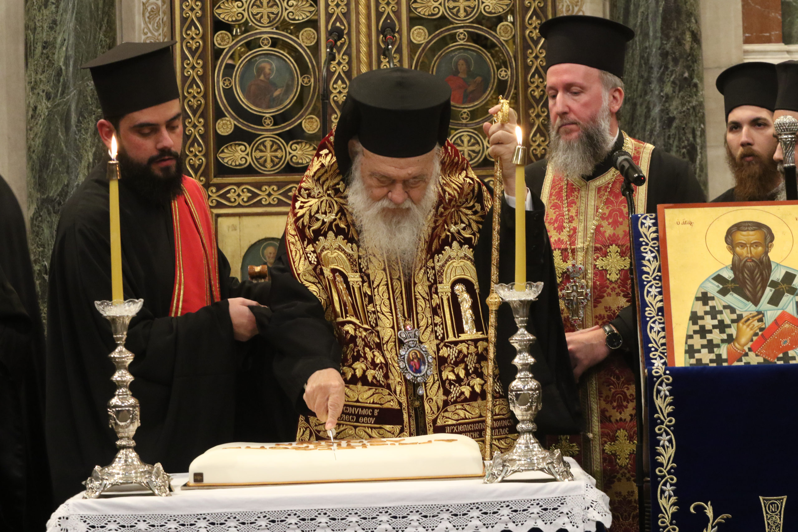 Αρχιεπίσκοπος Αθηνών: Ο νέος χρόνος να πορευθεί με την ευλογία του Θεού ...