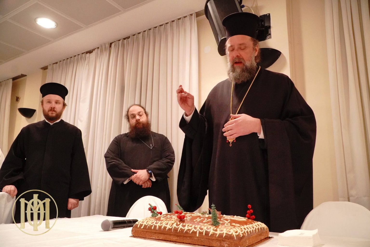 Κοπή πίτας και επίδοση πτυχίων και διπλωμάτων στη Σχολή Βυζαντινής ...